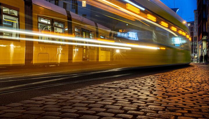 Intercar connection systems for rail vehicles| HEMSCHEIDT Rail